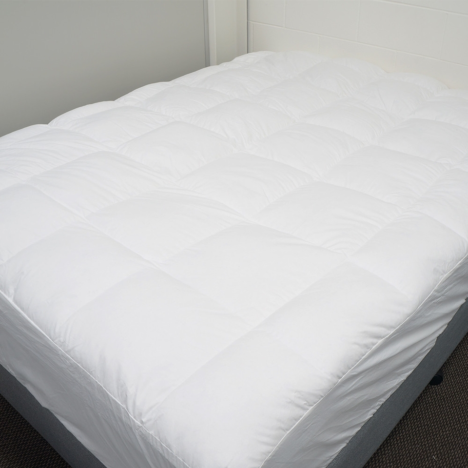 Mattress Toppers make your bed more comfy! - queenb