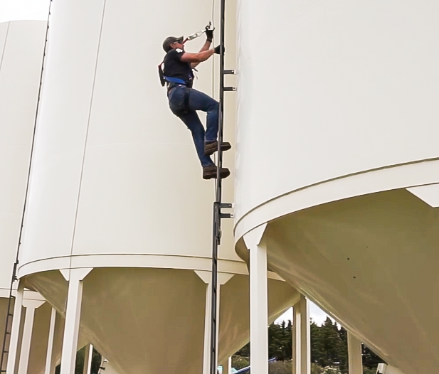 Grain Bin Fall Protection System - Bin Safe, Smooth Wall Bin Kit, 40 ...