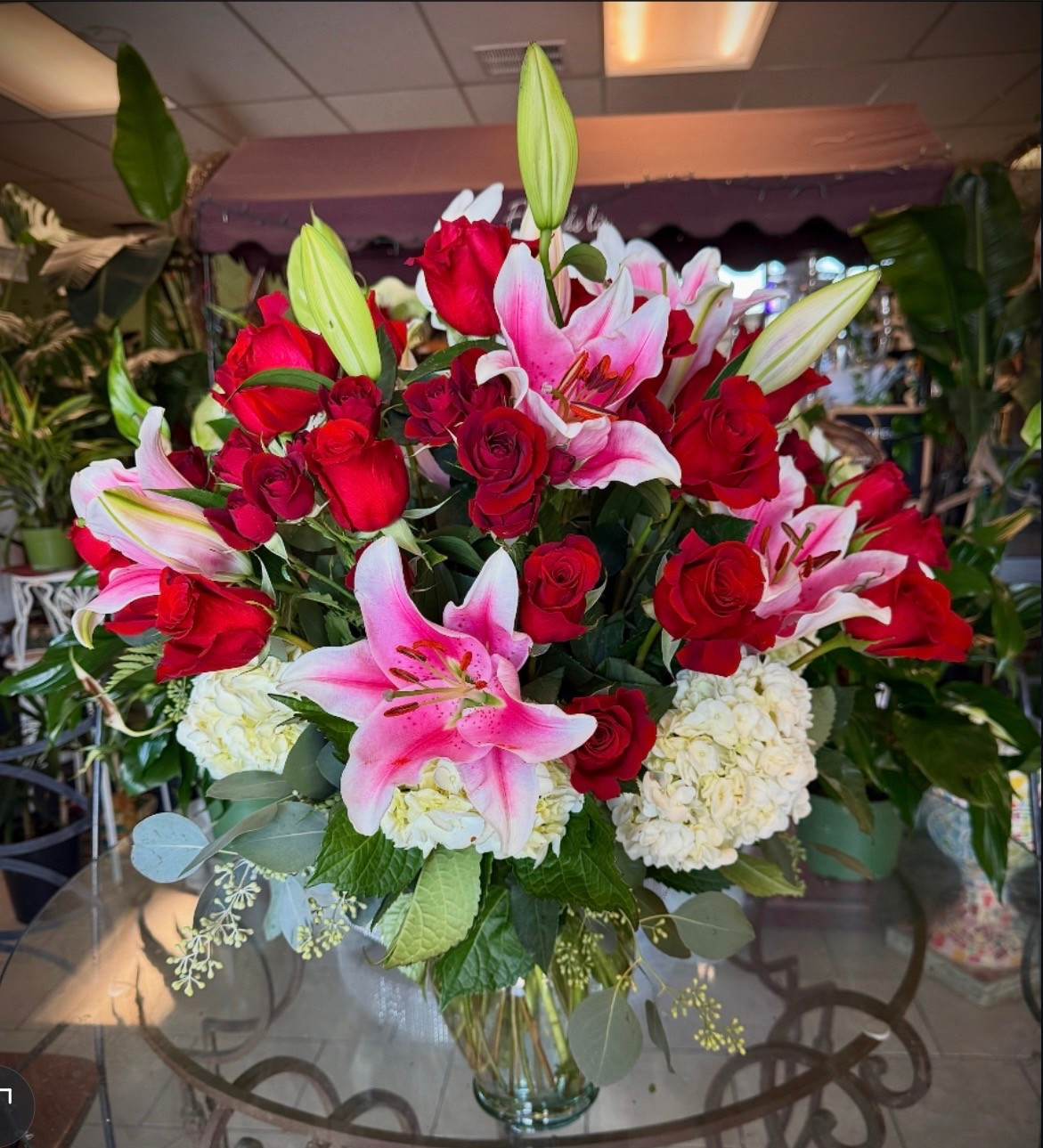 Flower Delivery Simi Valley Florist - Flowers Near Me - Simi Flowers ...