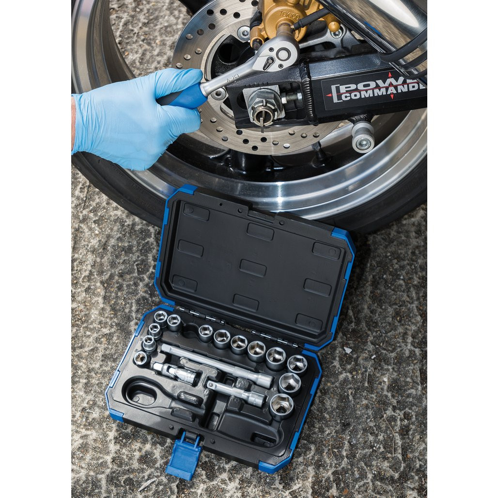 Metric Socket Set, 3/8" Sq. Dr. (18 Piece) (16359) | Draper Tools