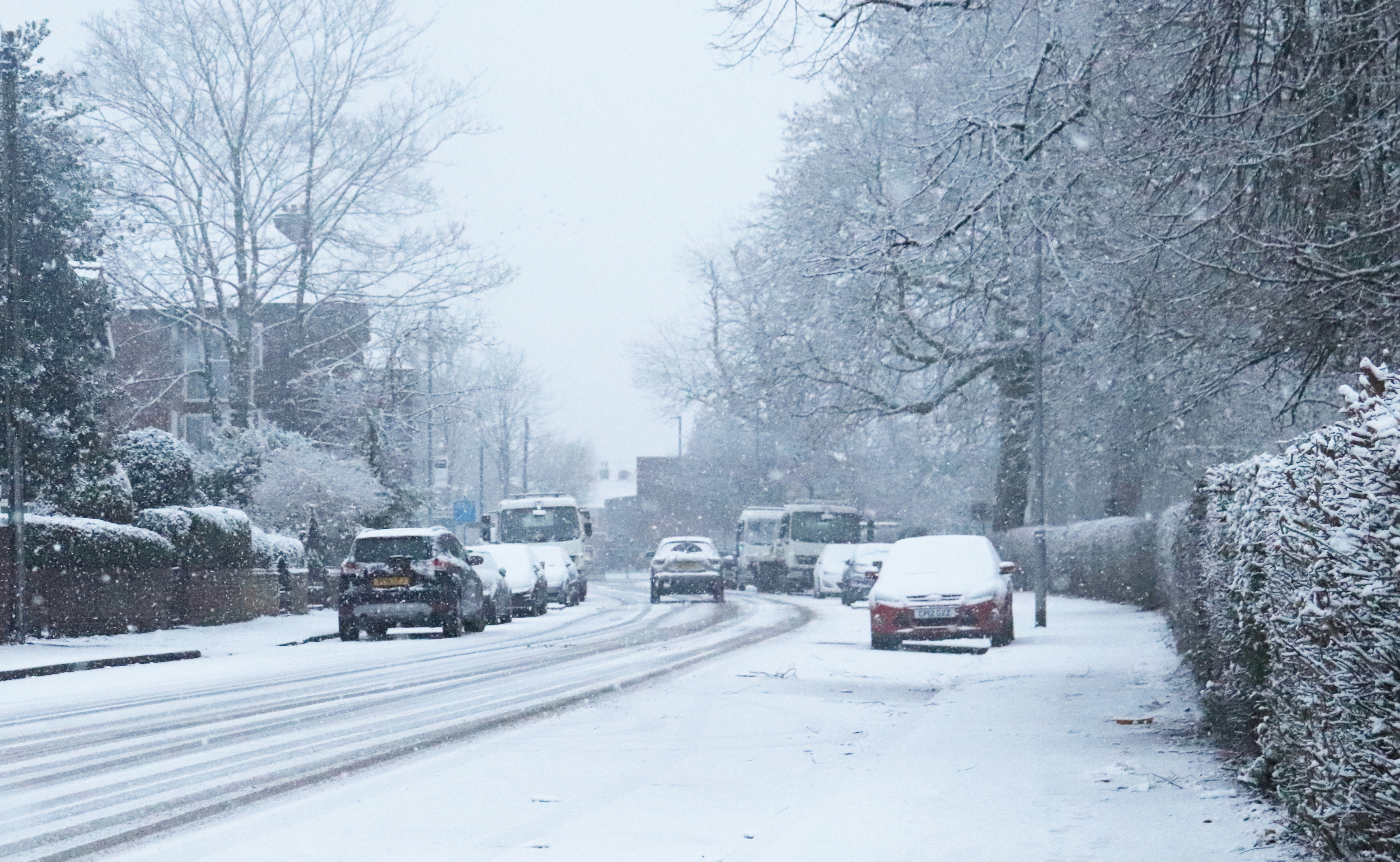 Tools you need: Snow is coming - Draper Tools Ltd