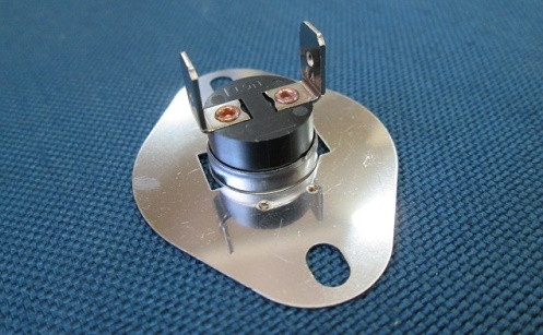 Vermont Castings FK24 & FK26 Fan Kit Temp. Sensor Fan Switch - SRV51704