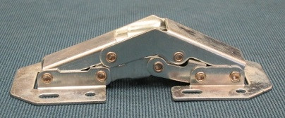 Replacement 1200i Hopper Lid Hinge - 812-4220