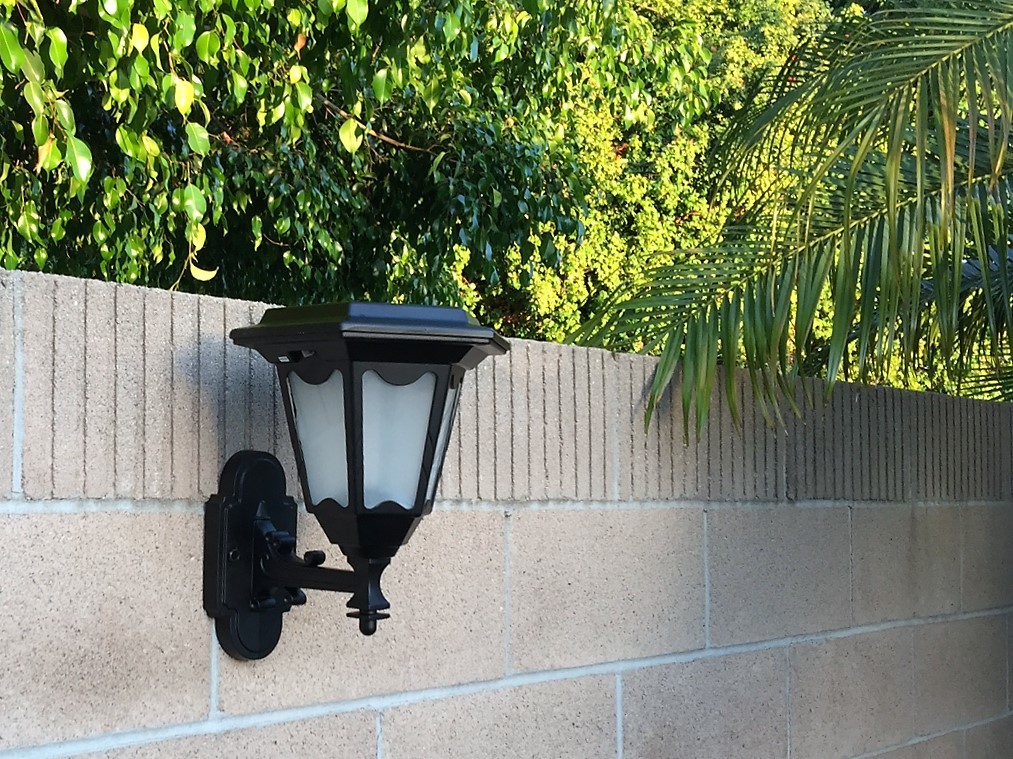 Wall Mount Solar Coach Lights