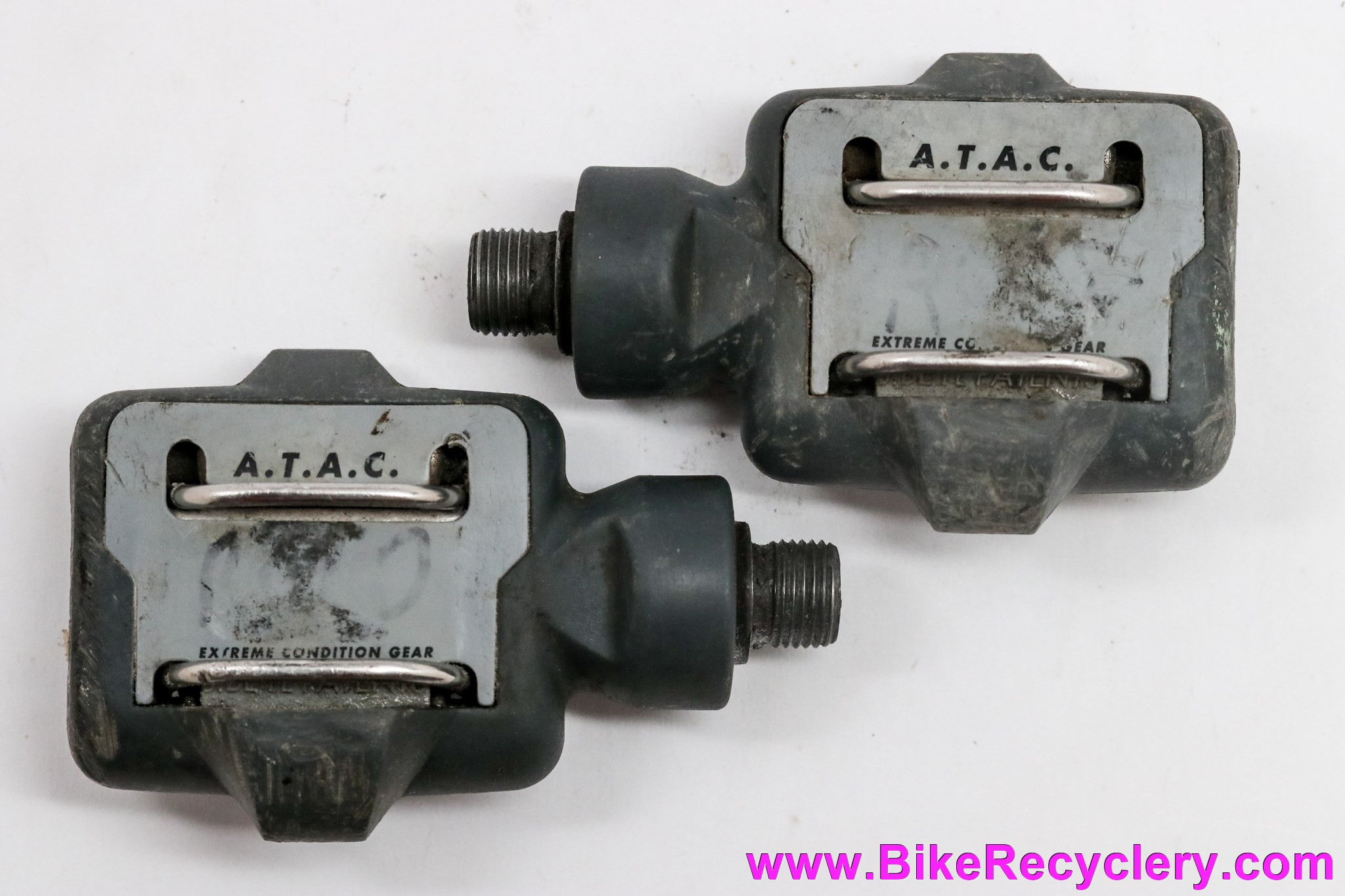 Time ATAC Clipless Pedals: Grey - Vintage 1990's (EXC) - Bike Recyclery