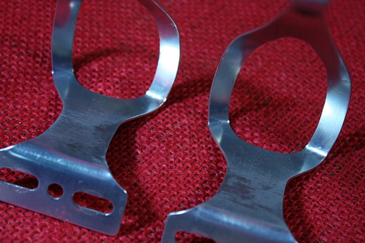 Cinelli Old Logo Toe Clips: 1960's? In Box 1453 - Bike Recyclery