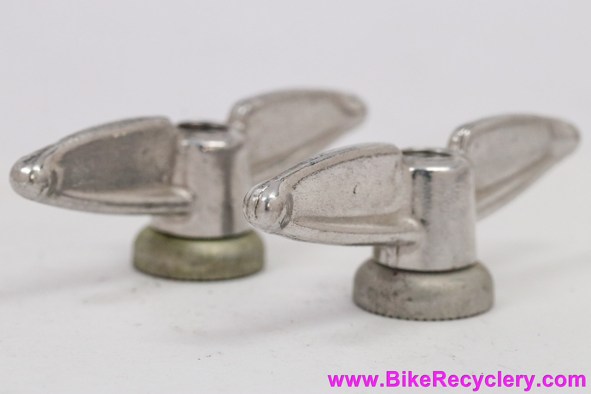 Favorit / Eska Wing Nuts: 3/8" - Alloy - 1950s 1960's Czech (Mint) - Bike Recyclery