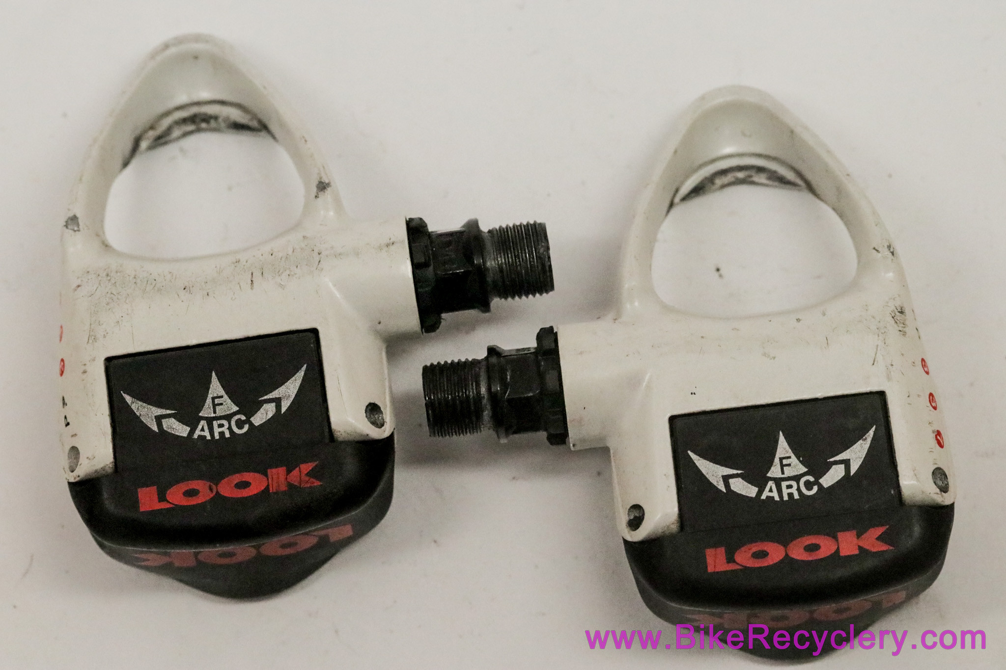 Look PP396 Delta Clipless Pedals: F-ARC - White/Black (EXC) - Bike ...