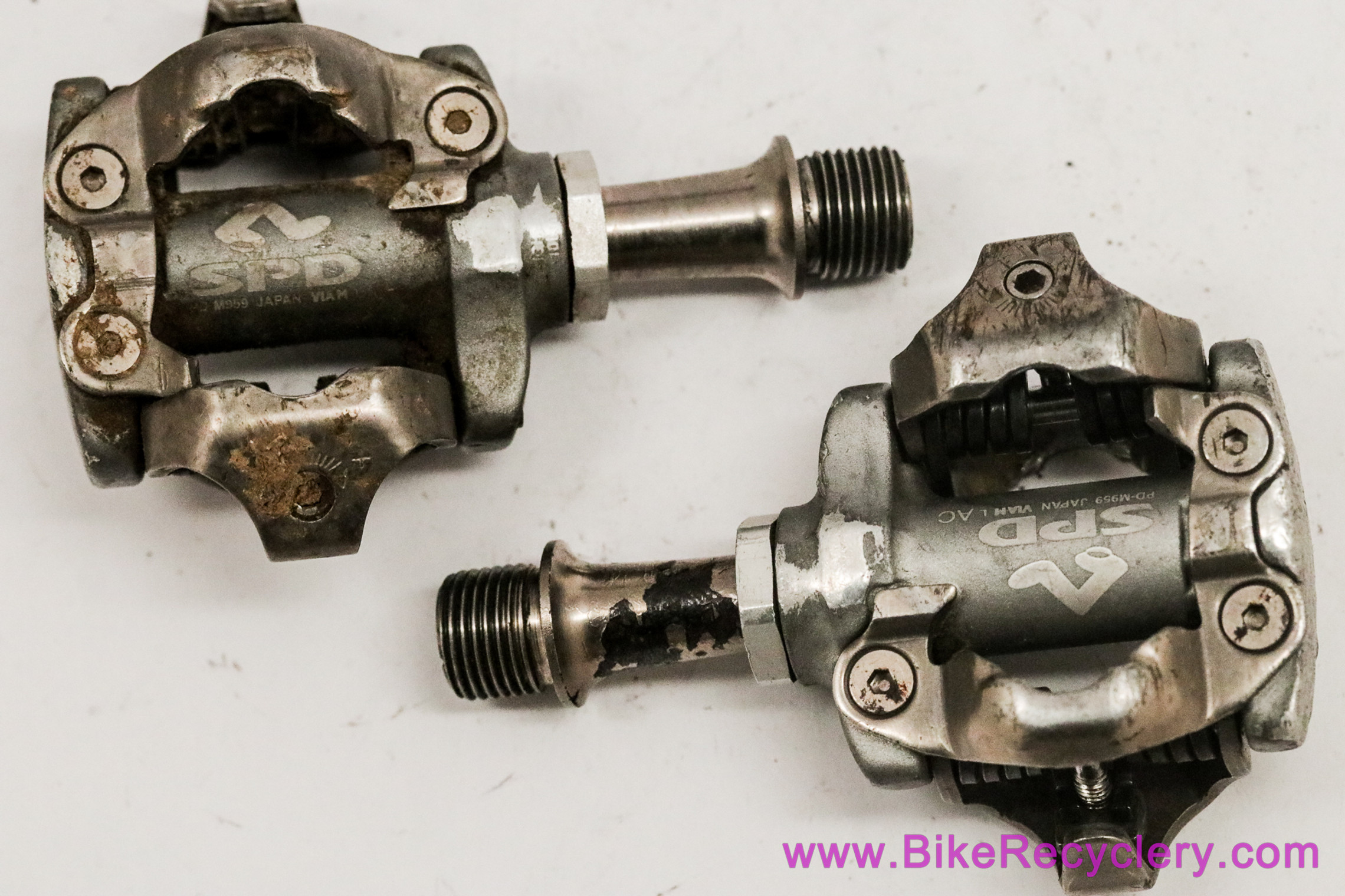 Shimano XTR PD-M959 SPD Clipless Pedals: Ti - 347g (Average, Near Perfect Bearings) - Bike Recyclery