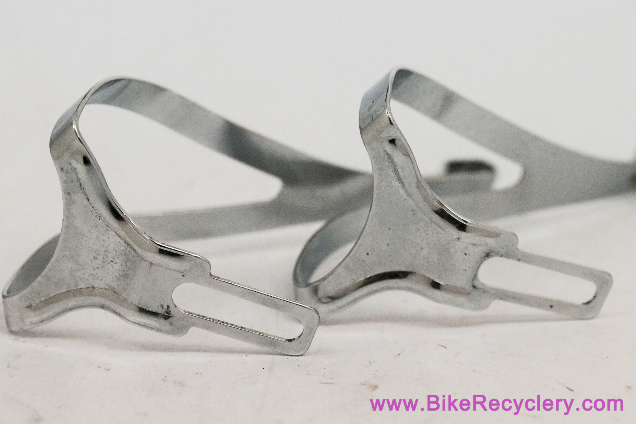Campagnolo Aero Toe Clips: Medium - Steel - Shield Logo - C-Record ...
