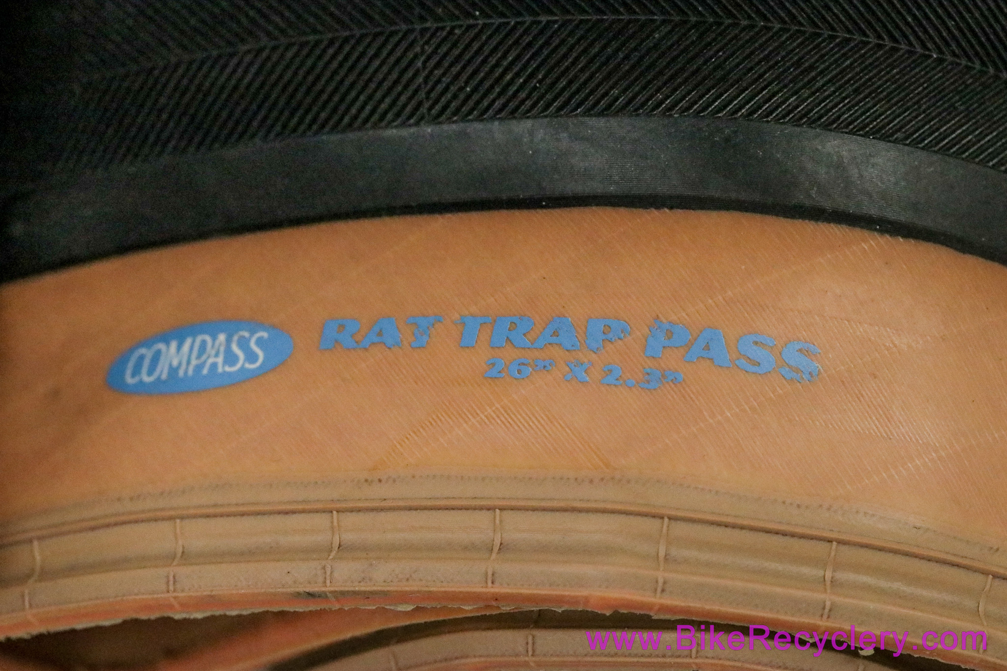 Compass / Rene Herse Rat Trap Pass 26 x 2.3": Standard - Tan - Pair ...