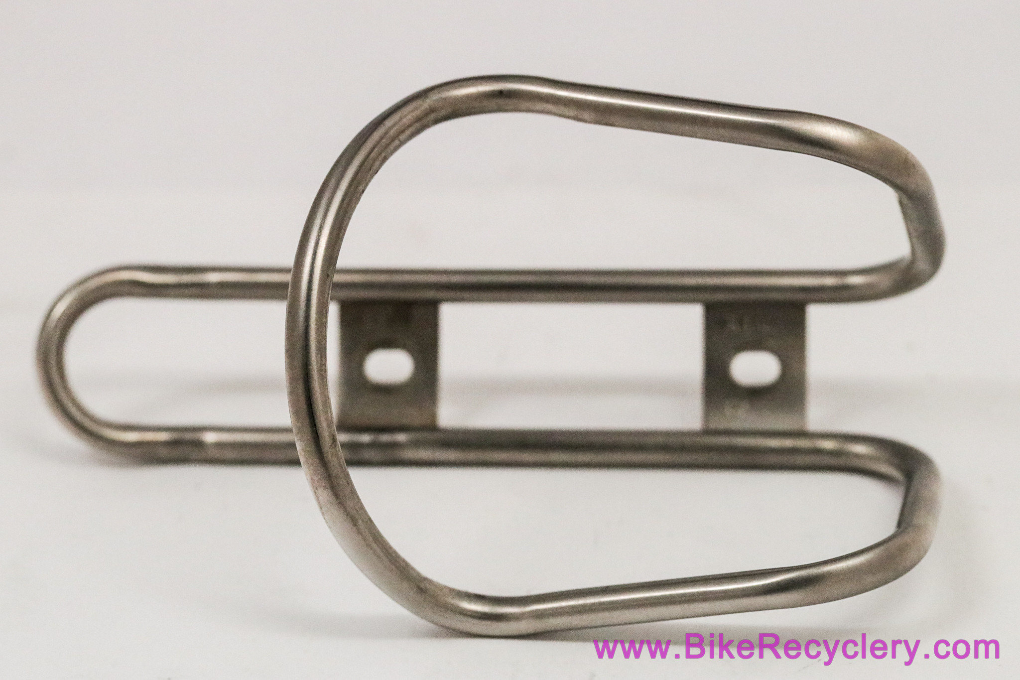 King Cage Titanium Bottle Cage: 28g (Near Mint+, Sold Individually ...