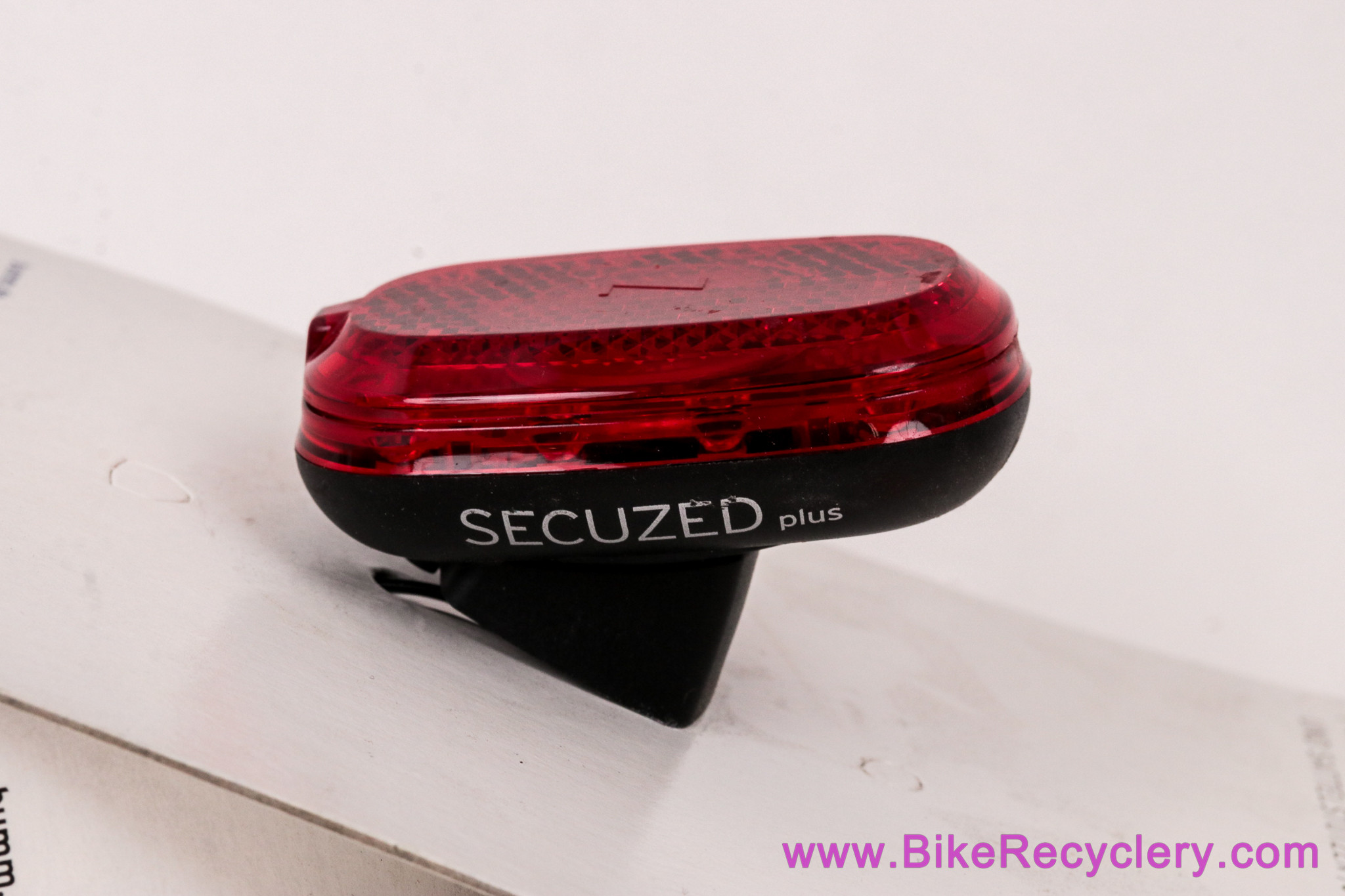 Busch & Müller SecuZed Plus LED Dynamo Rear Tail Light (NEW)