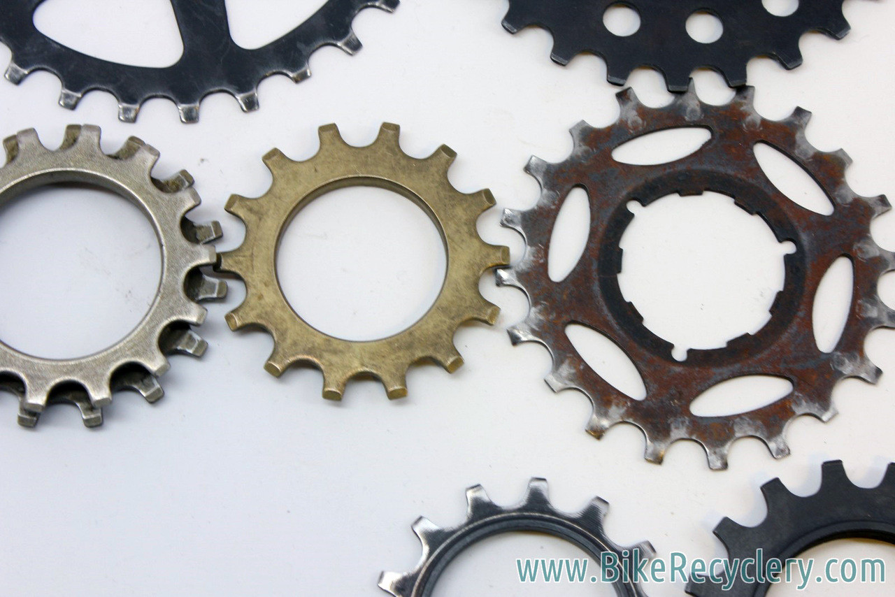 Steampunk Art Gear / Cog Lot: 12 Freewheel Bicycle Cogs, Gold & Black ...