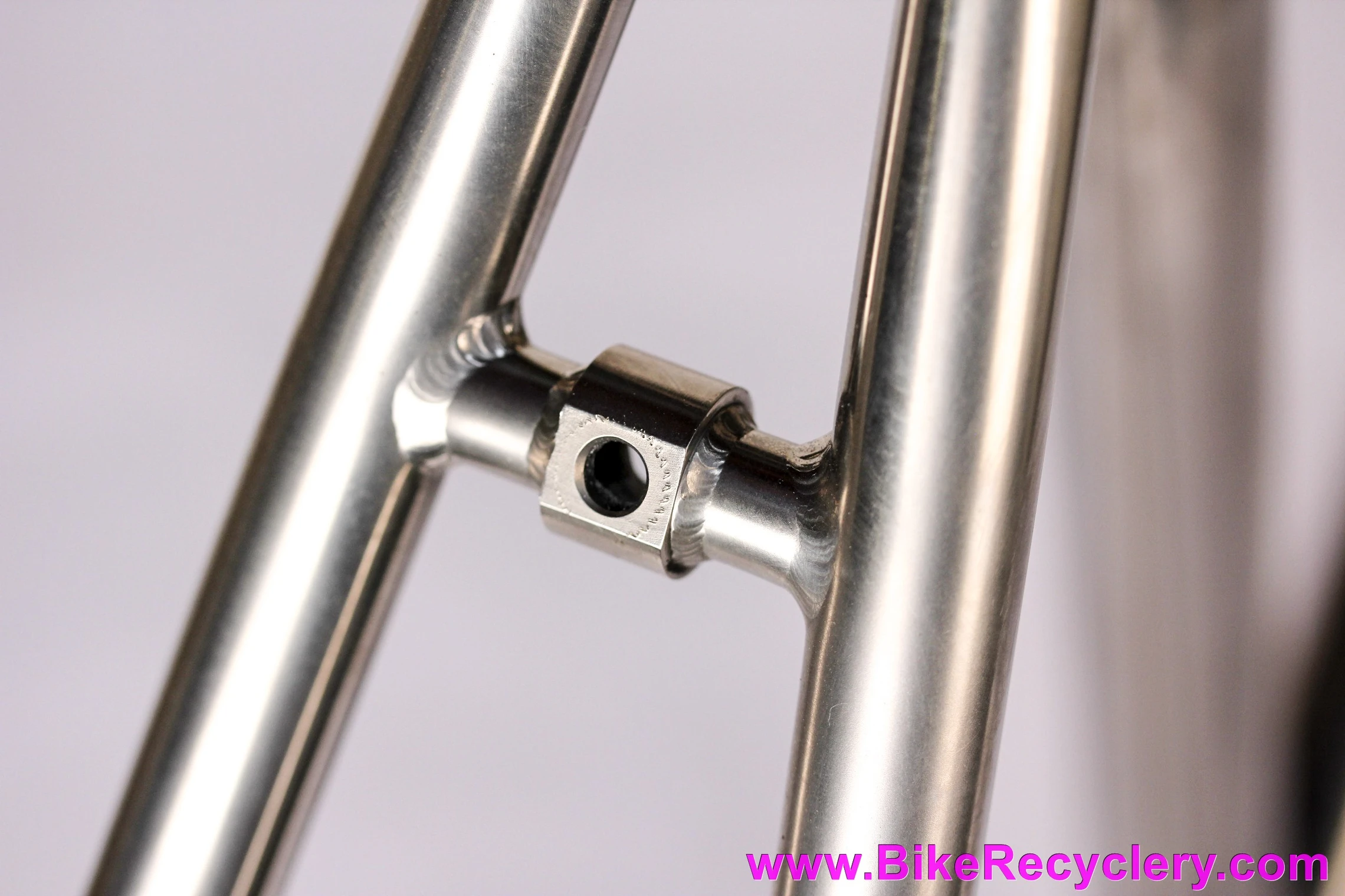 56cm Diamondback Racing DBR Prevail TT Titanium Road Frame + Kinesis ...