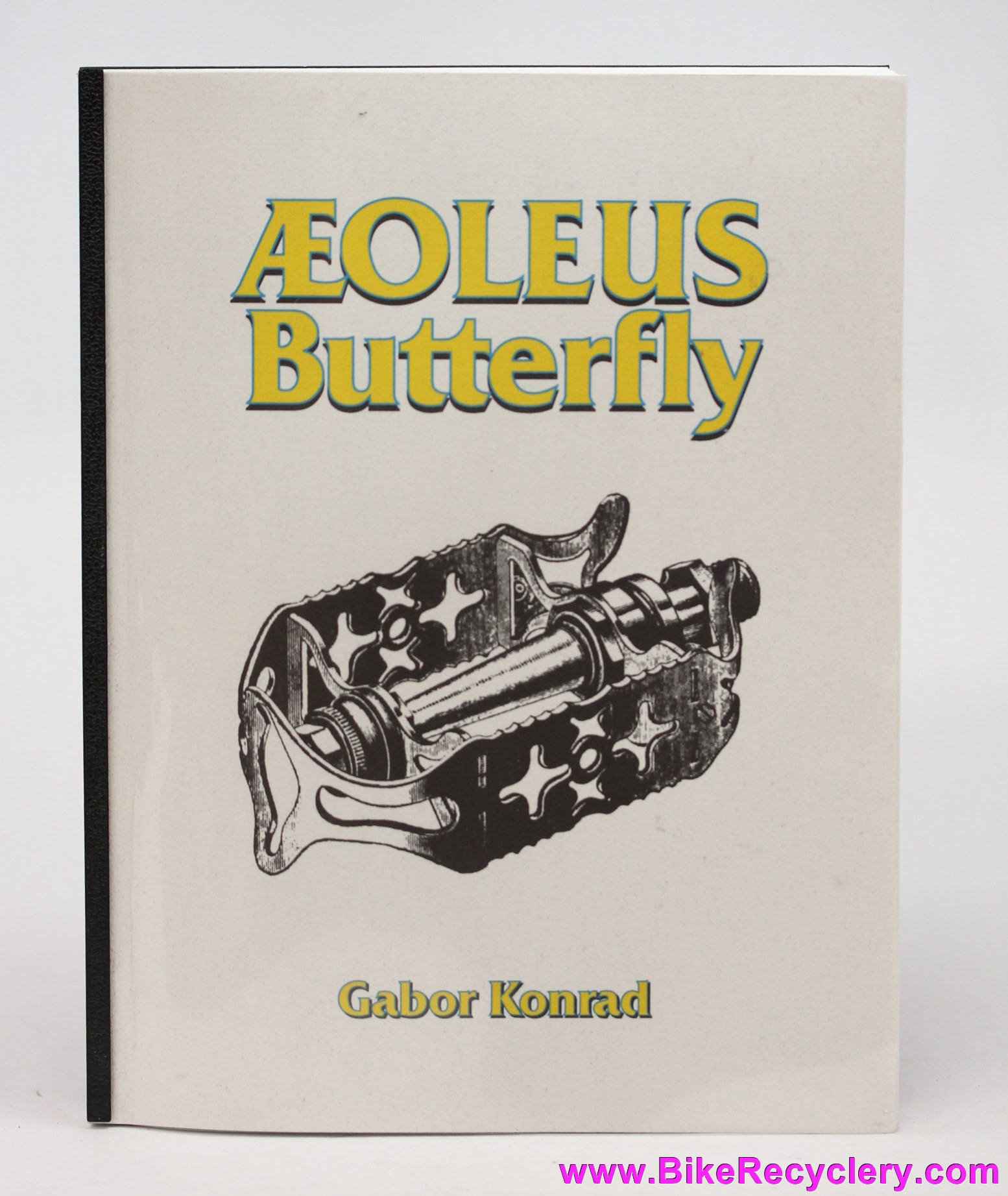 Æoleus Butterfly Zine Collection Reprint: 370 Pages of Cycling History ...