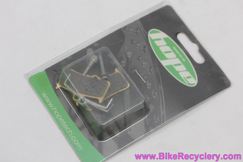 Hope V2 Brake Pads: Standard Compound - Moto, Tech, and Tech Evo - Bike ...