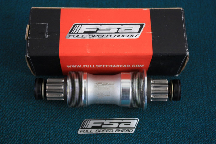 FSA Platinum Pro Ti ISIS Bottom Bracket: 112 x 68mm - Bike Recyclery