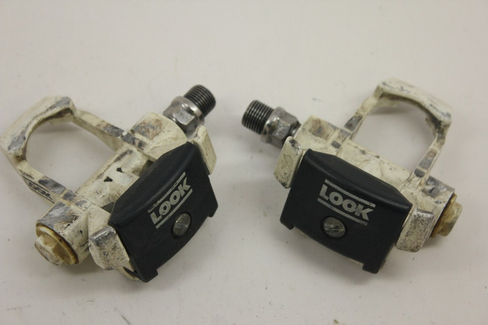 Vintage Look PP65 Delta Clipless Pedals: White, World's "First ...