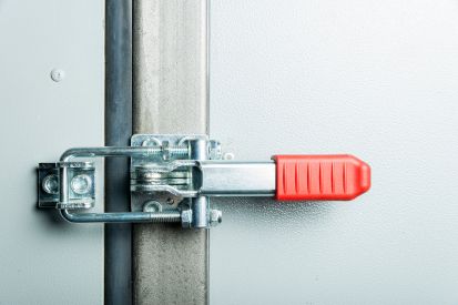 Single vs. Multi-Point Latches - Austin Hardware & Supply