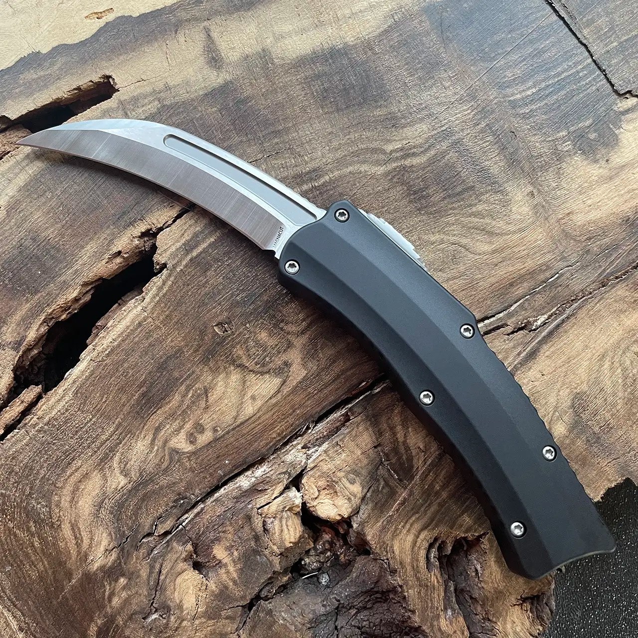 Heretic Knives ROC Curved OTF Black Handle Satin Standard H060-1A ...