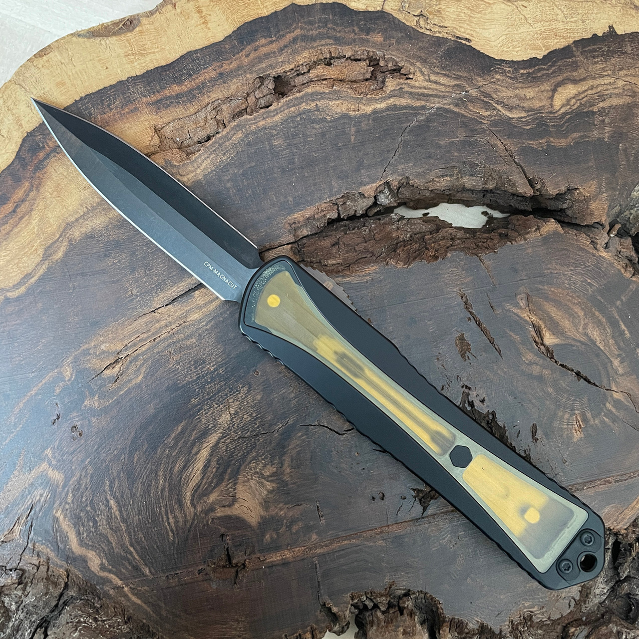 Heretic Knives Manticore X De Black W Ultem Inlays Dlc Magnacut Blade