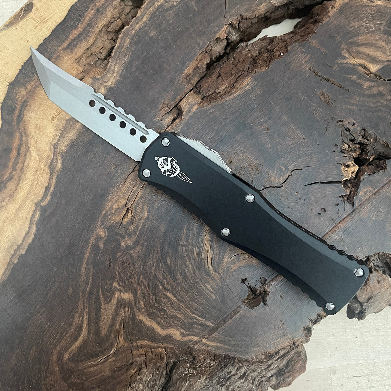 Microtech Hera Hellhound Stonewash Standard Signature Series 919-10S ...