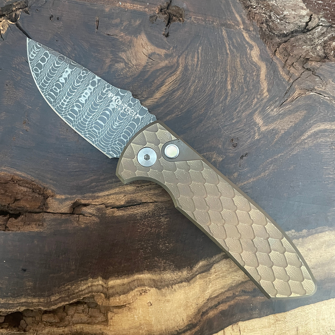 Pro Tech Les George Sbr Custom Green Double Feather Textured Ti Handle