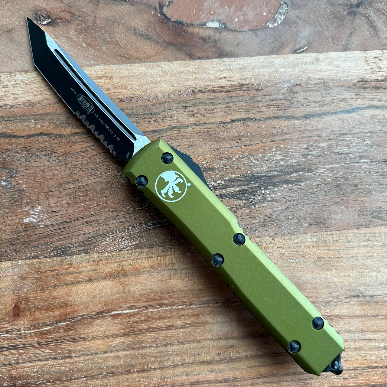 Microtech Ultratech T/E OD Green Black Serrated 123-2OD | American Edge ...
