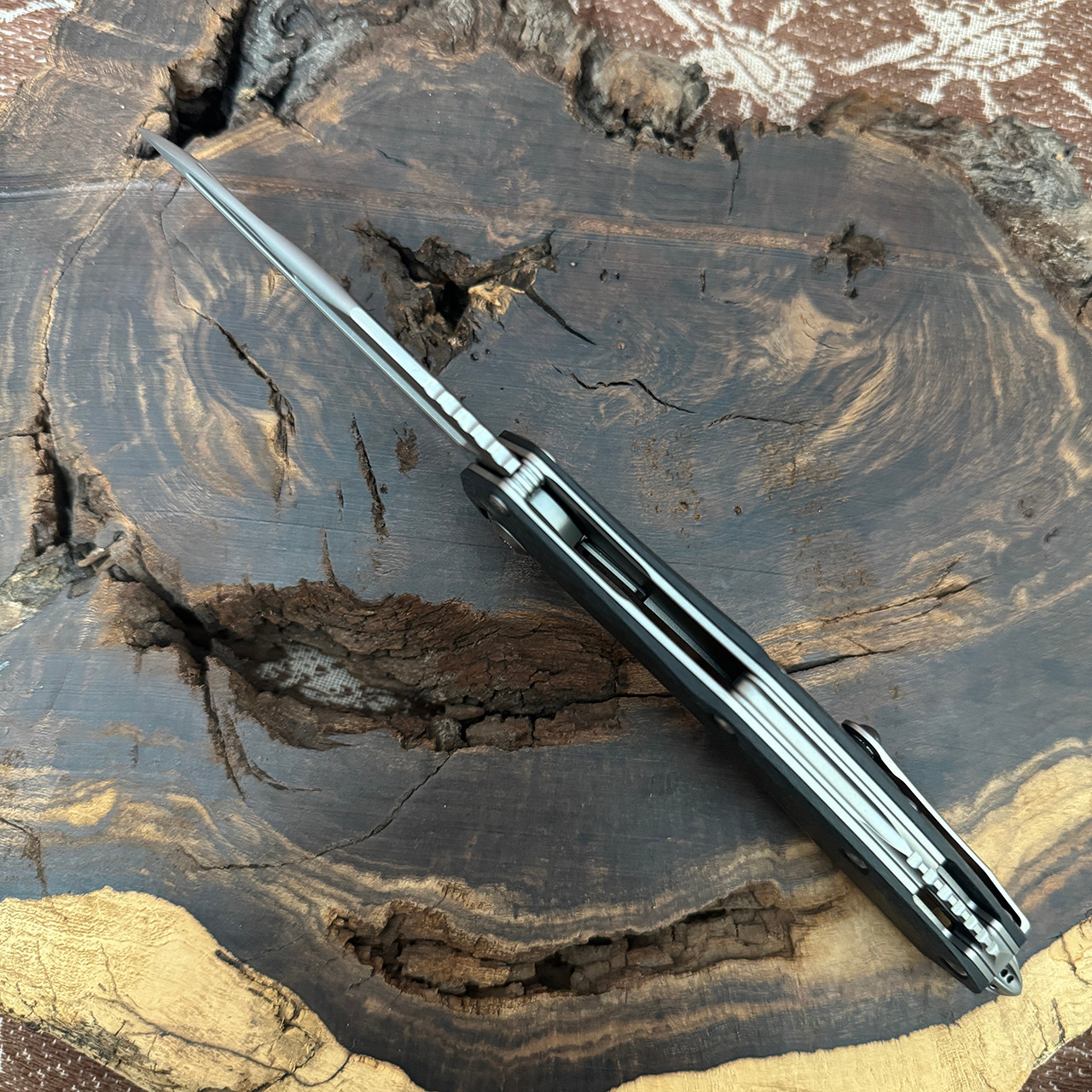 Microtech Matrix Se Titanium Handle Carbon Fiber Scales W Bronze
