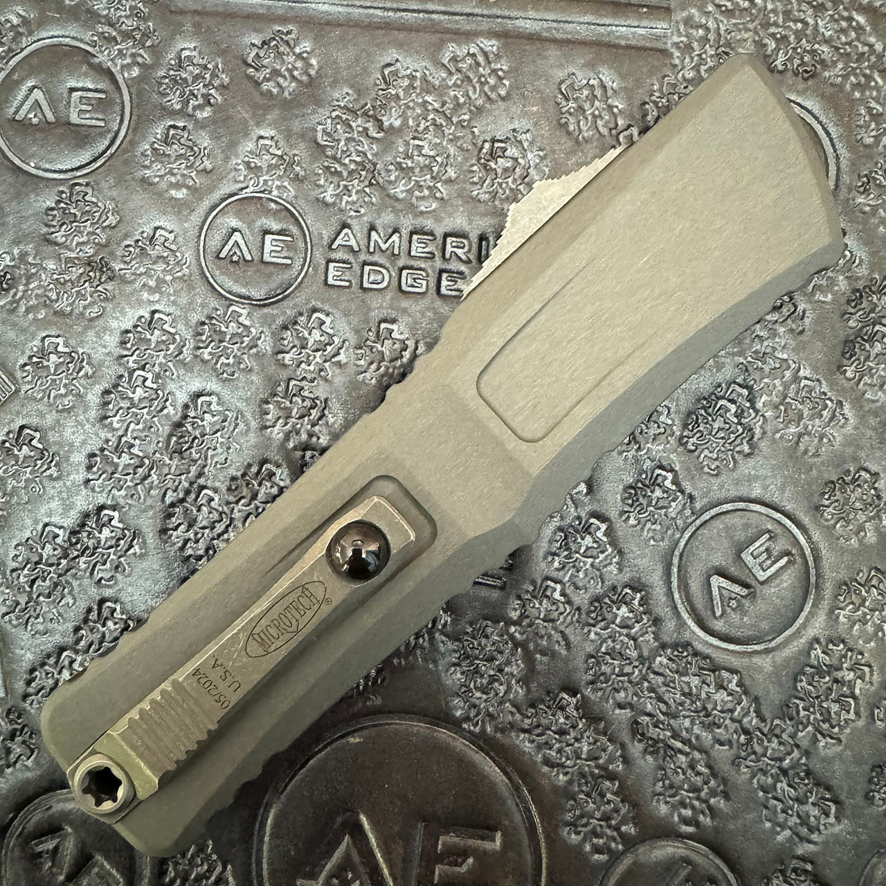 Microtech Combat Troodon Se Gen Iii Natural Clear Apocalyptic Standard