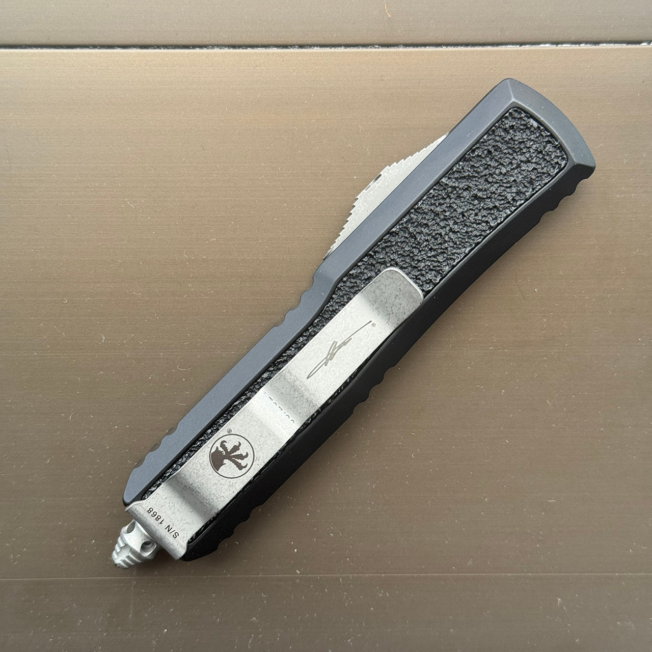 Microtech Daytona Hellhound Grip Inlay Black Handle Apocalyptic ...