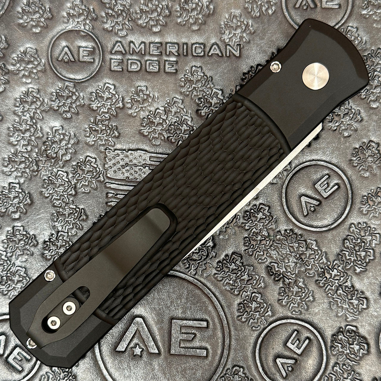 Pro Tech Godfather Auto Jigged Black Handle Satin Blade 925 Ltd
