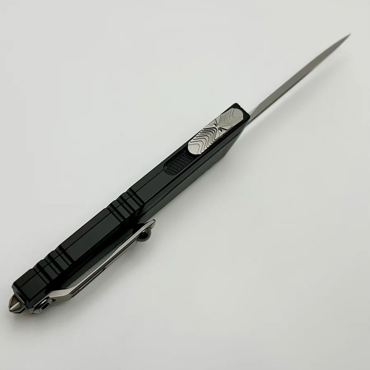 Microtech Luminary & Surefire Stiletto Pro II Prototype Set | American ...