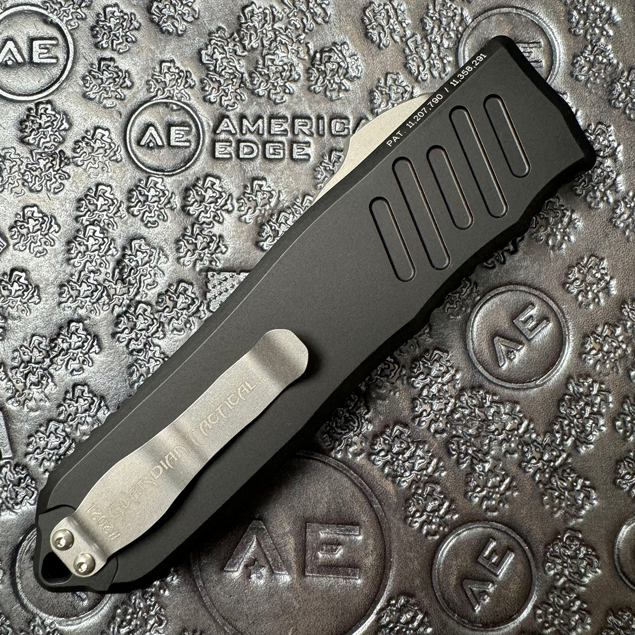 Guardian Tactical RECON-040 S/E Black Handle Two Tone Serrated Blade ...