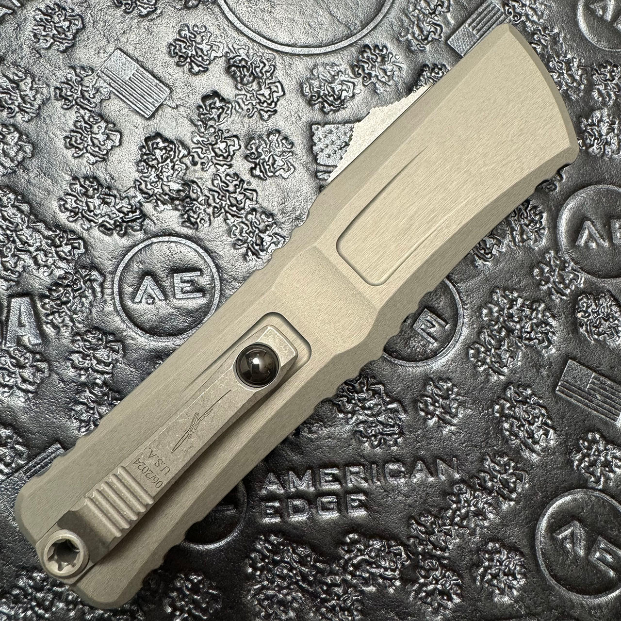 Microtech Combat Troodon Interceptor Gen III Natural Clear Apocalyptic ...