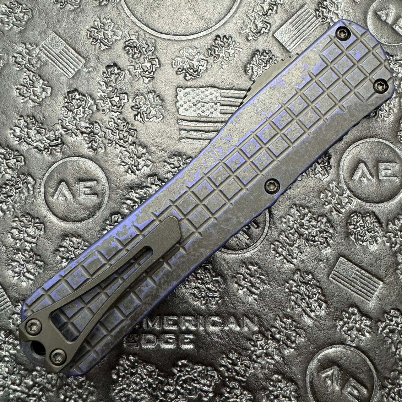 Heretic Knives Manticore X Bowie Breakthrough Purple Frag Handle Dlc