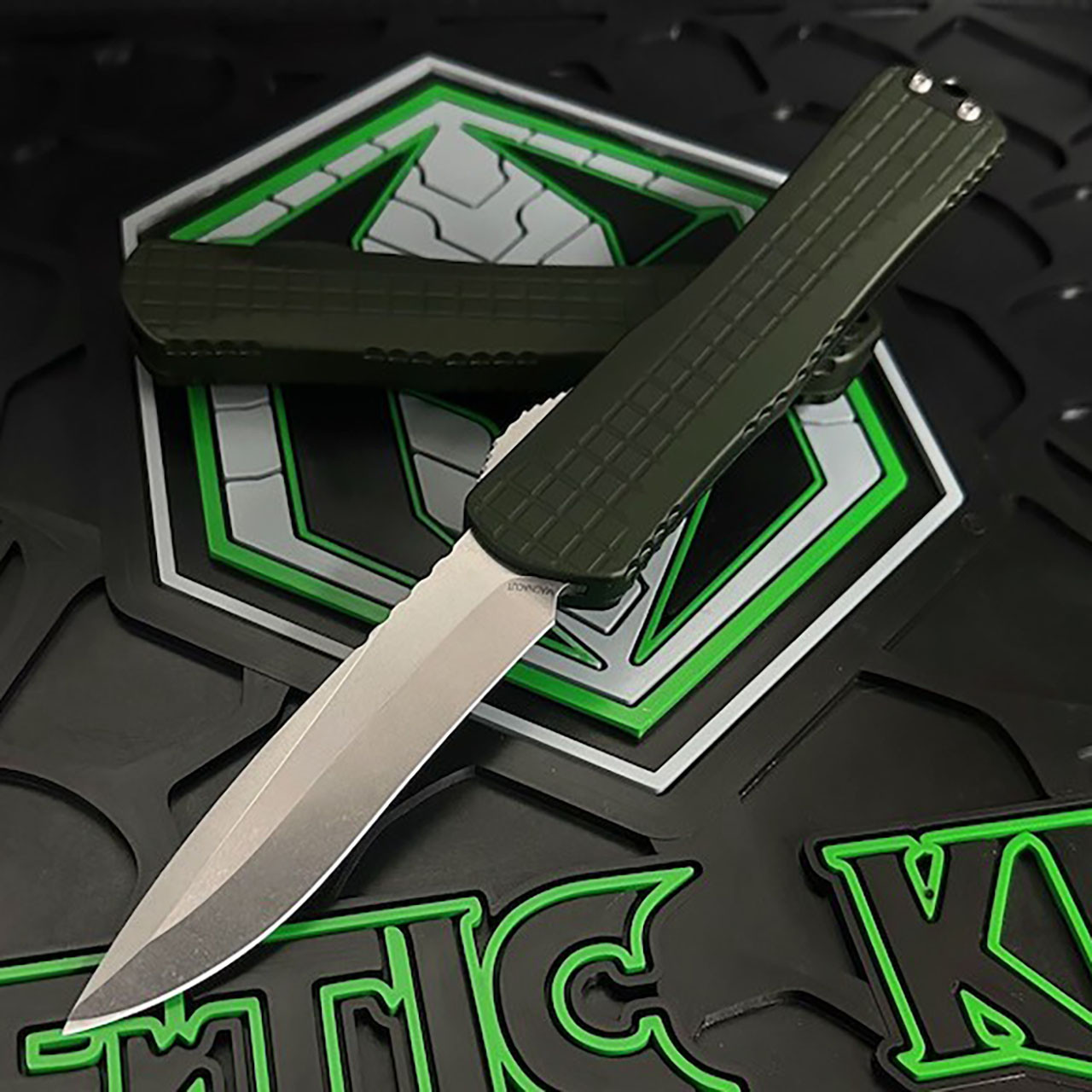 Heretic Knives Manticore X Recurve Od Green Frag Handle Stonewashed