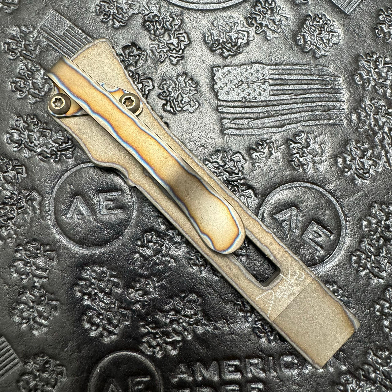 Demko Maverick Customs Shark Lock Titanium Pry Bar #45 | American Edge ...