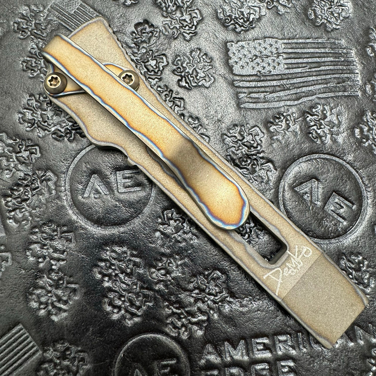 Demko Maverick Customs Shark Lock Titanium Pry Bar #46 | American Edge ...