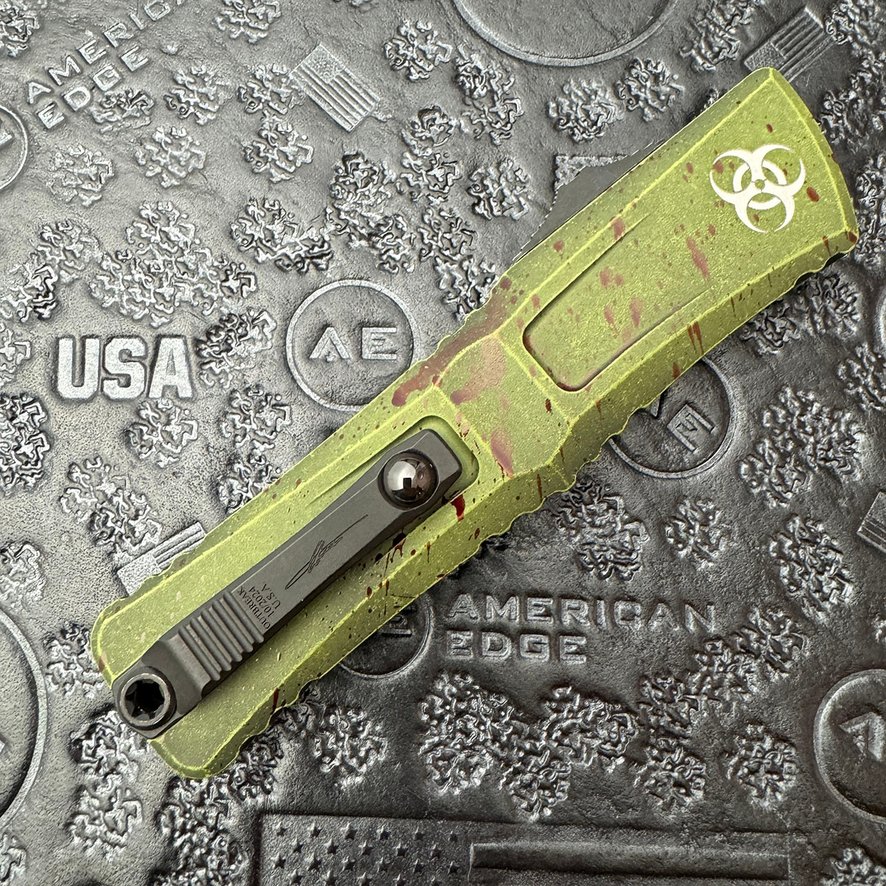 Microtech Combat Troodon T/E Gen III Outbreak Signature Series Deep ...