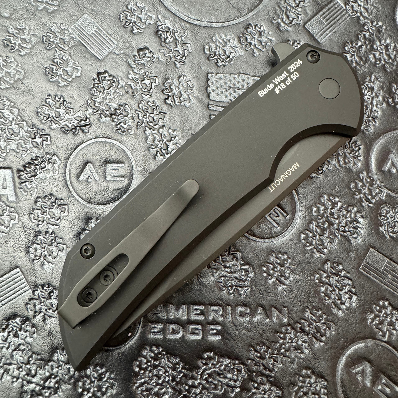 Pro-Tech Mordax Button Lock Flipper Solid Black Handle DLC Magnacut ...