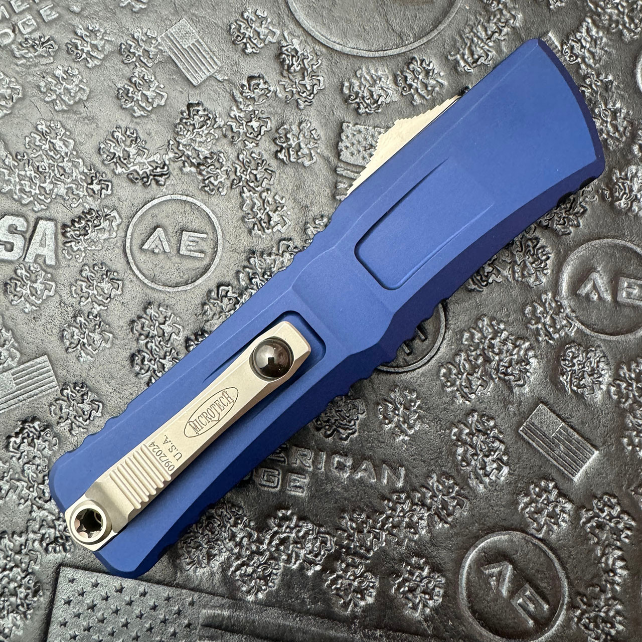 Microtech Combat Troodon D/E Gen III Navy Blue Stonewash Standard 1142 ...