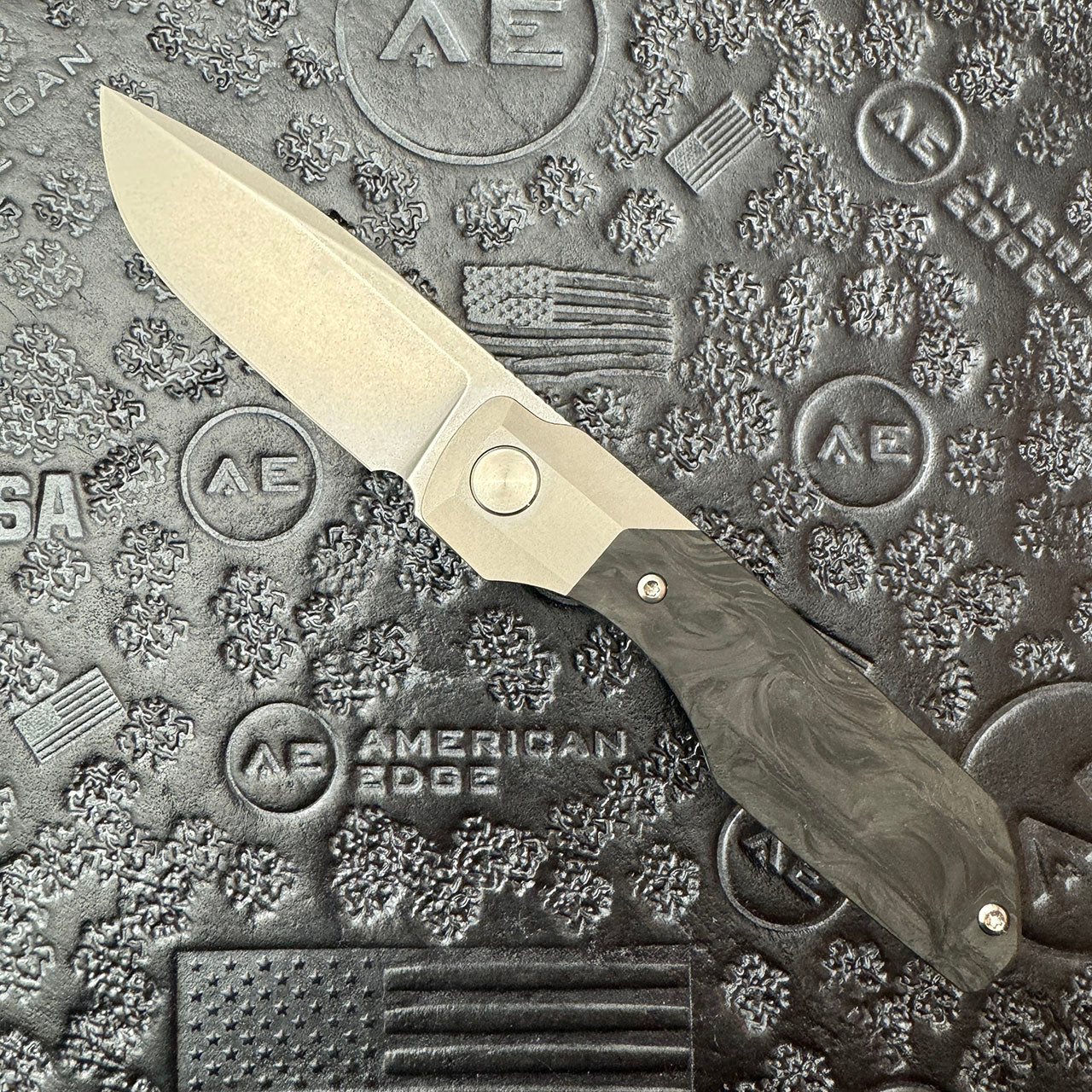 Vero Engineering Synapse Frame Lock Marbled Carbon Fiber Handle ...