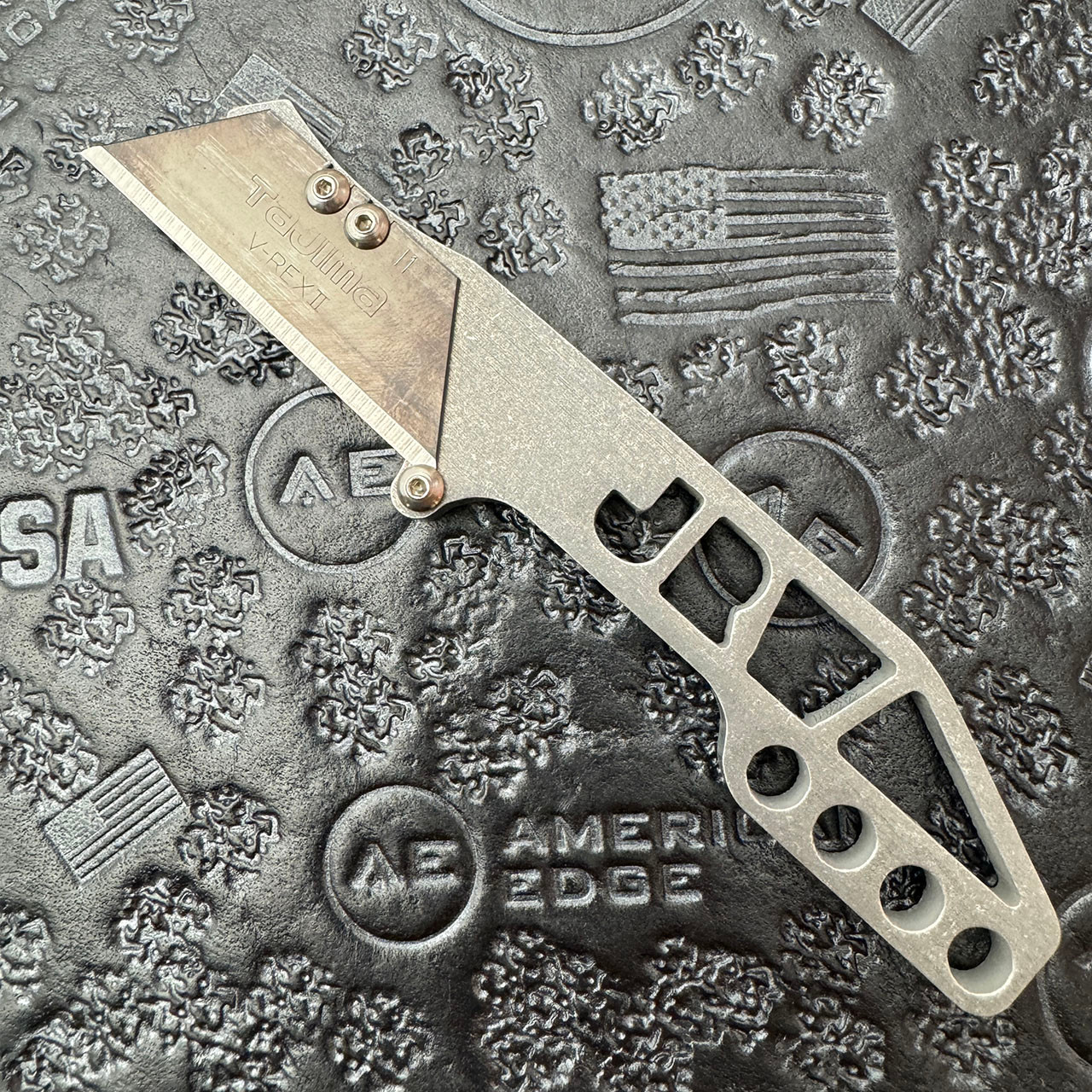 JRW Gear Bench Blade Aluminum Utility Knife | American Edge Knives