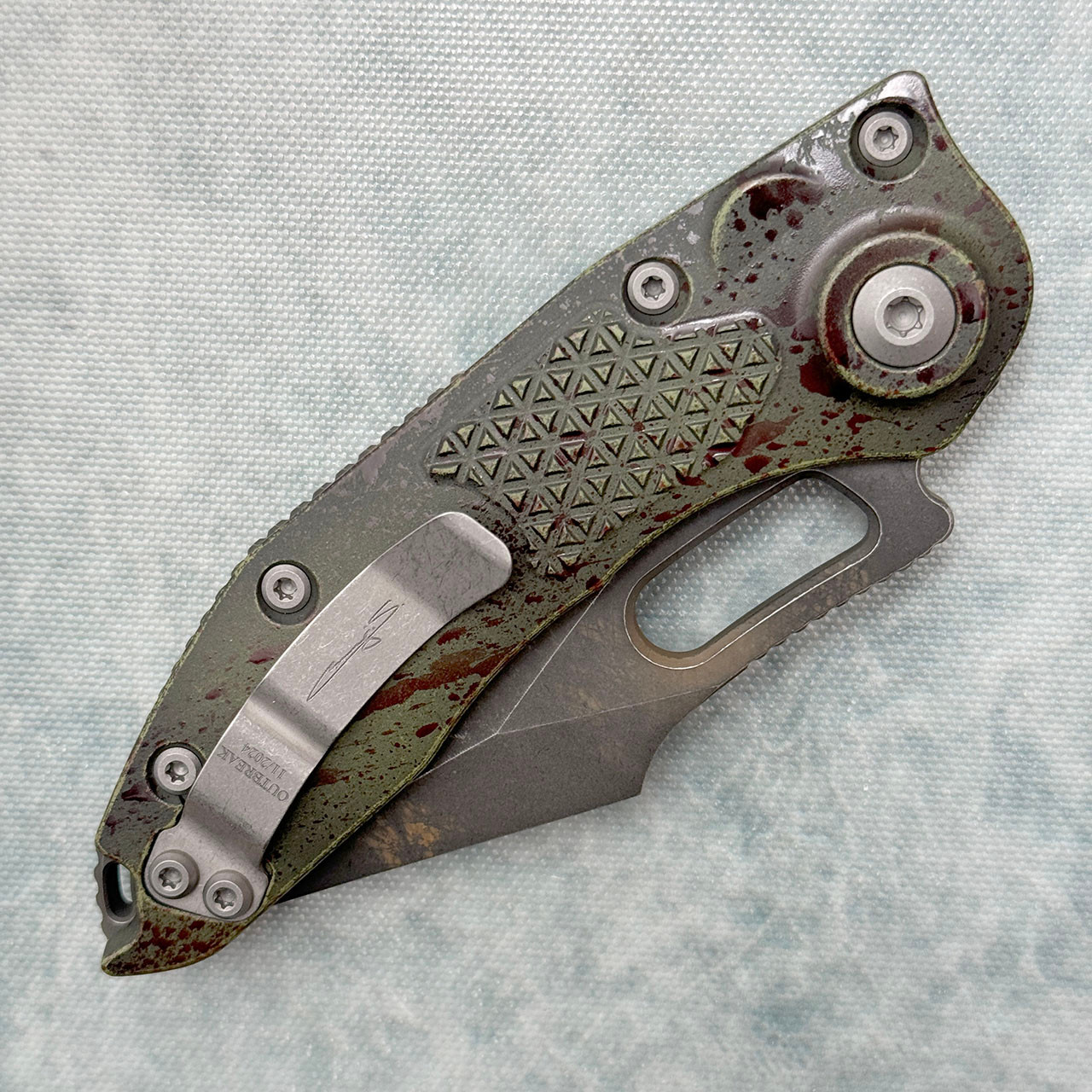 Microtech Borka Stitch Auto S/E Outbreak Standard Signature Series 169 ...