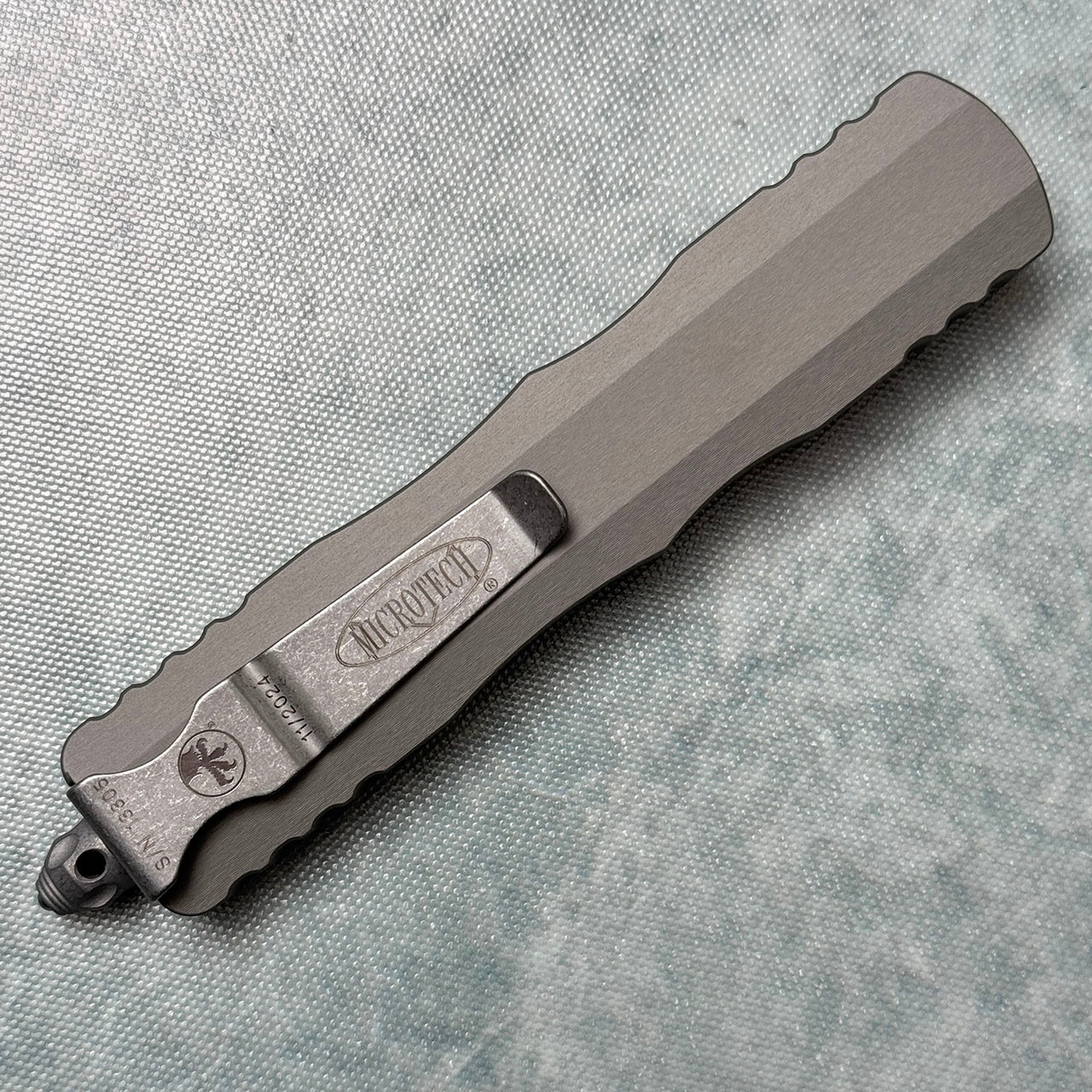 Microtech Dirac Delta D/E Natural Clear Handle Apocalyptic Standard ...