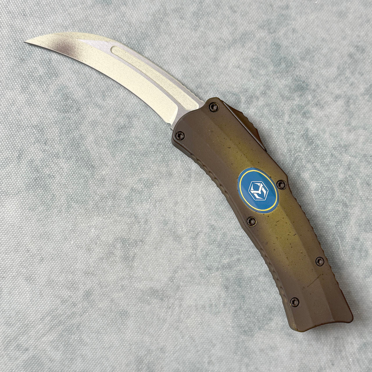 Heretic Knives ROC Curved OTF Stabnana Over Ripe Magnacut Blade Limited ...