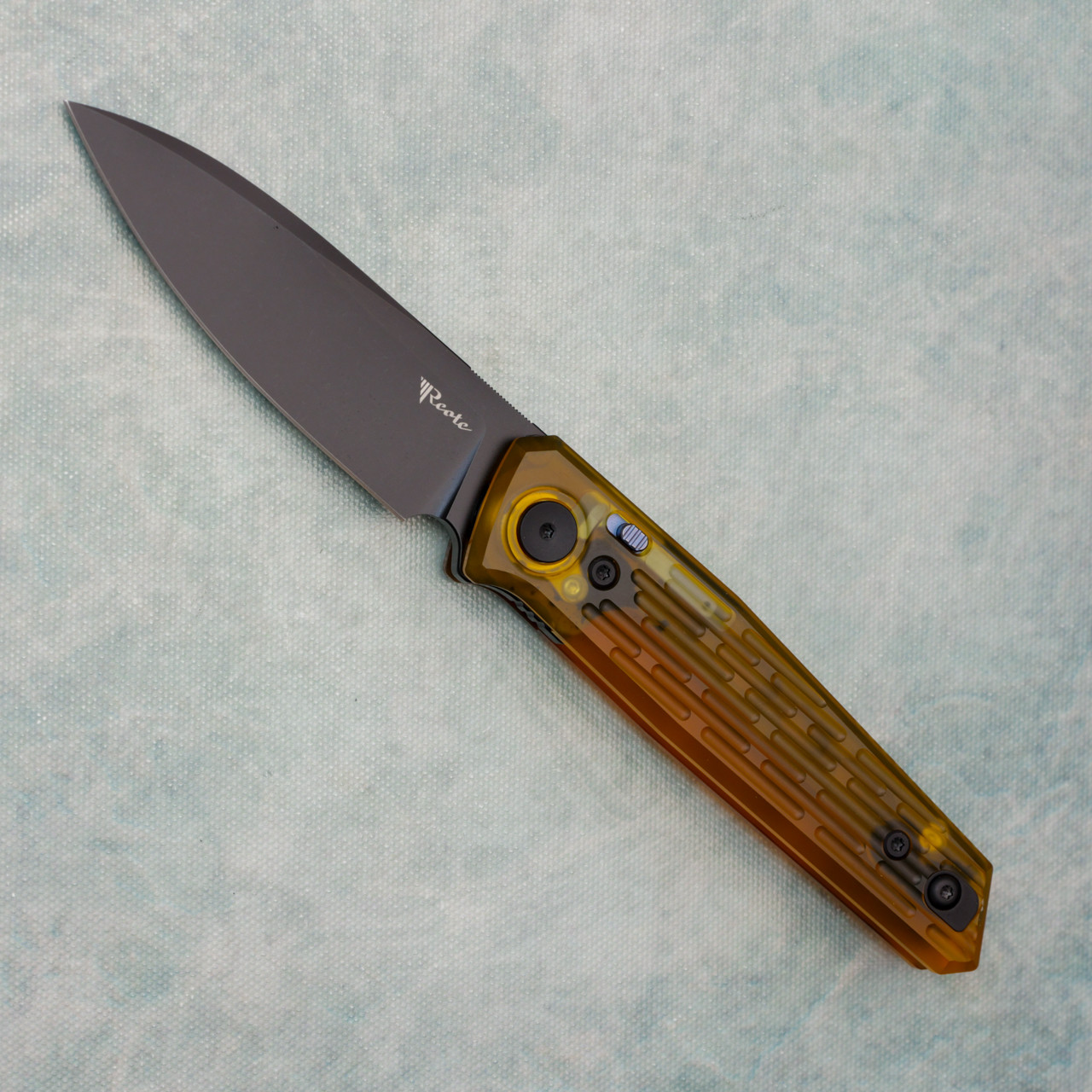 Reate PL-6 Pivot Lock Front Flipper Ultem Handle Black Blade | American ...