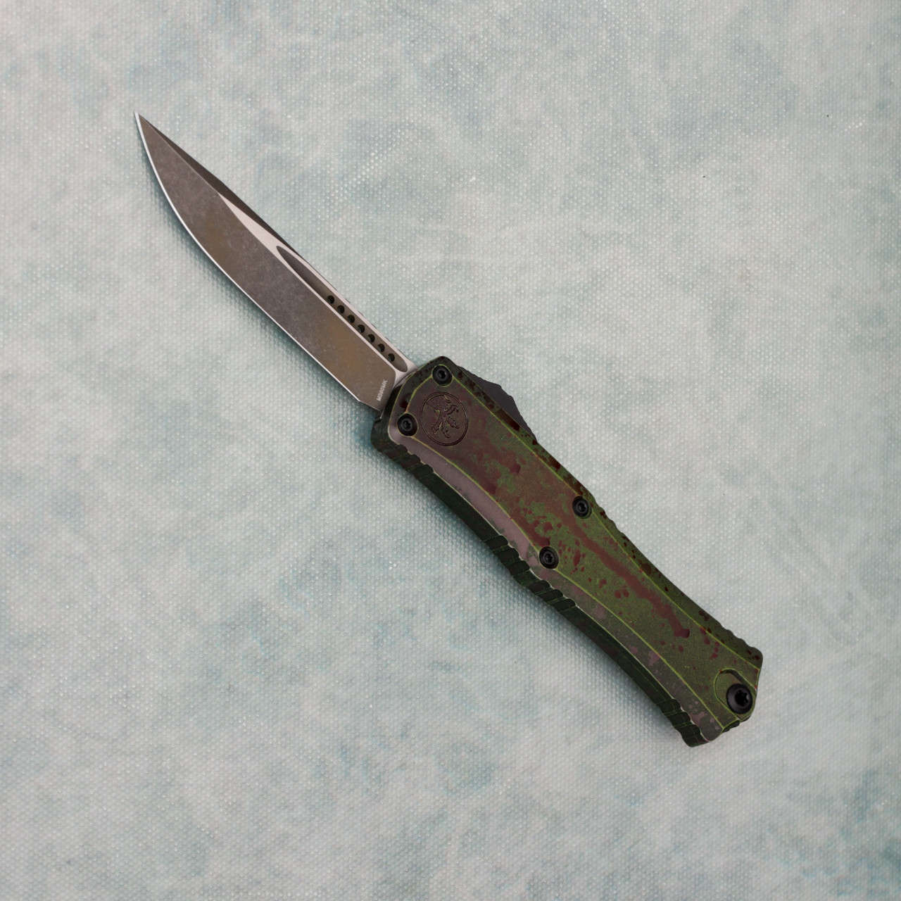 Microtech Hera II Mini S/E Outbreak Standard Signature Series 1703M ...